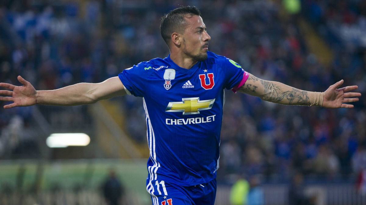 Ubilla es el primer refuerzo de la U - AS Chile