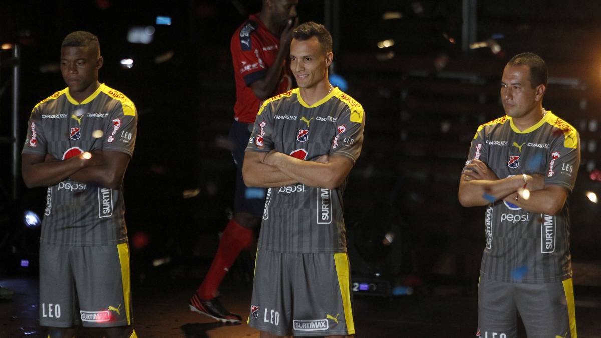 DIM presenta su nueva camiseta para este 2017 - AS Colombia