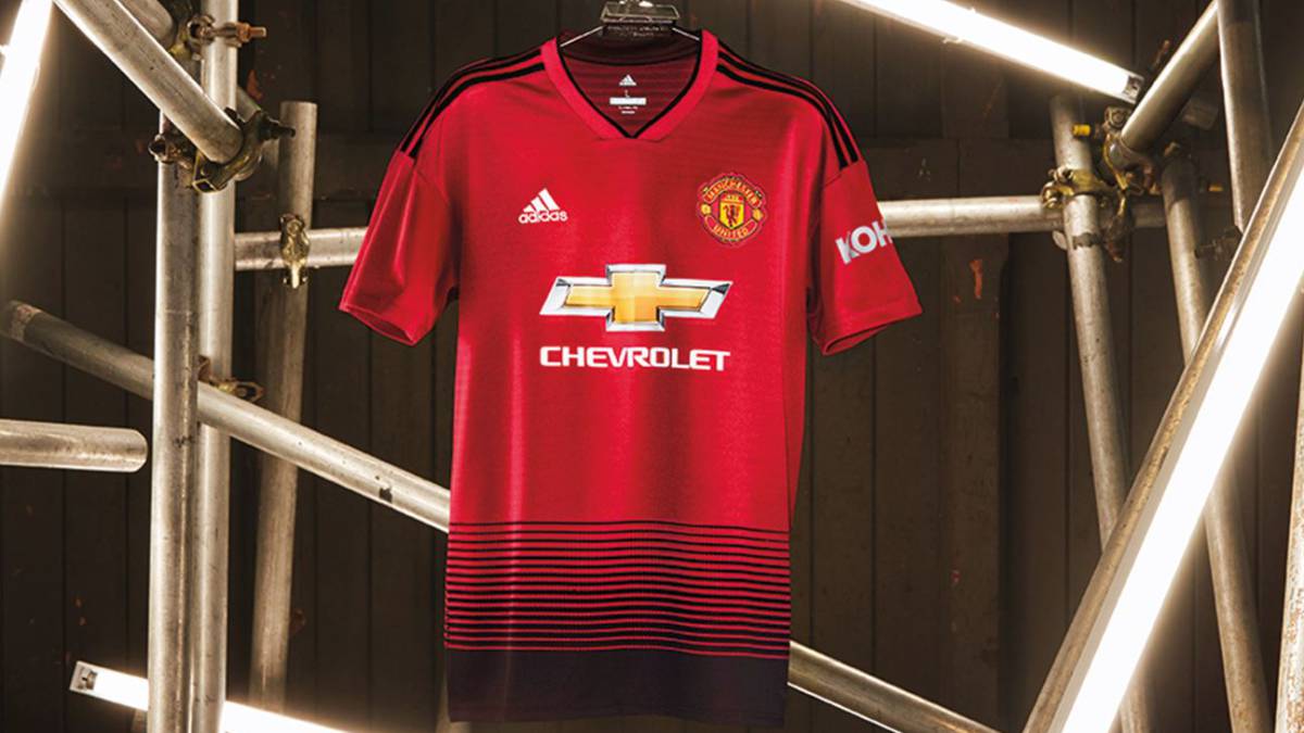 Manchester United unveil new 2018/19 season home kit - AS.com