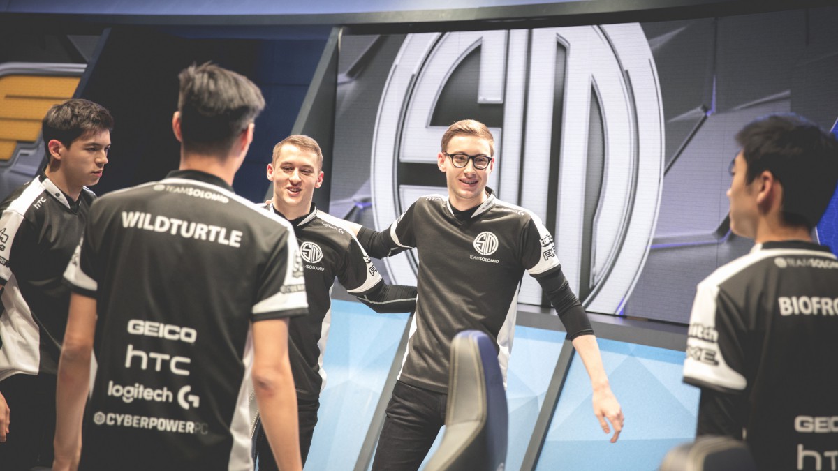 NA LCS | TSM comparte podio con C9 tras su victoria contra FlyQuest ...