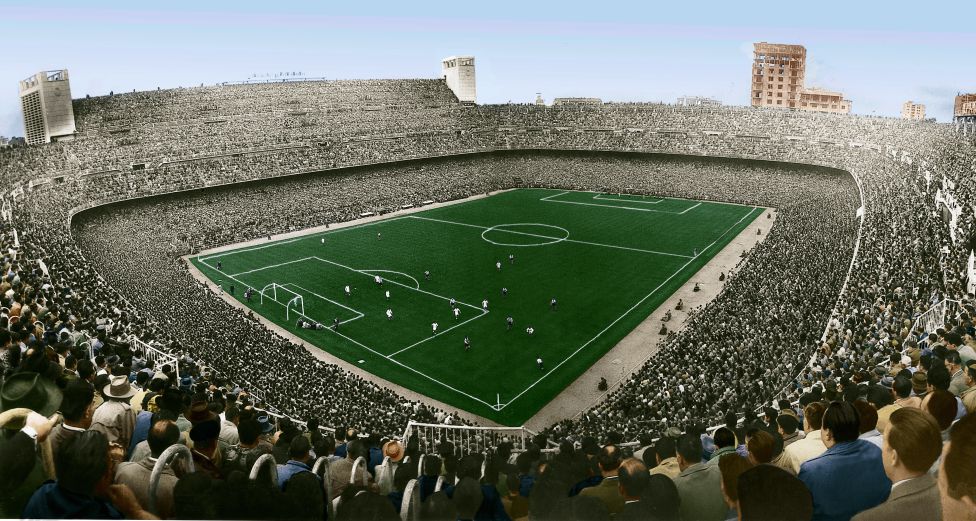 As Historia: Los 69 años del Estadio Santiago Bernabéu - AS.com