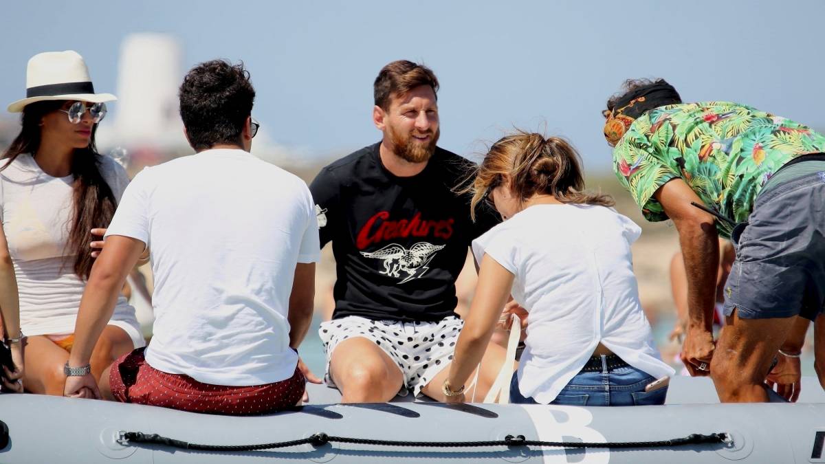 Messi y Antonella Roccuzzo se relajan en Formentera - AS.com