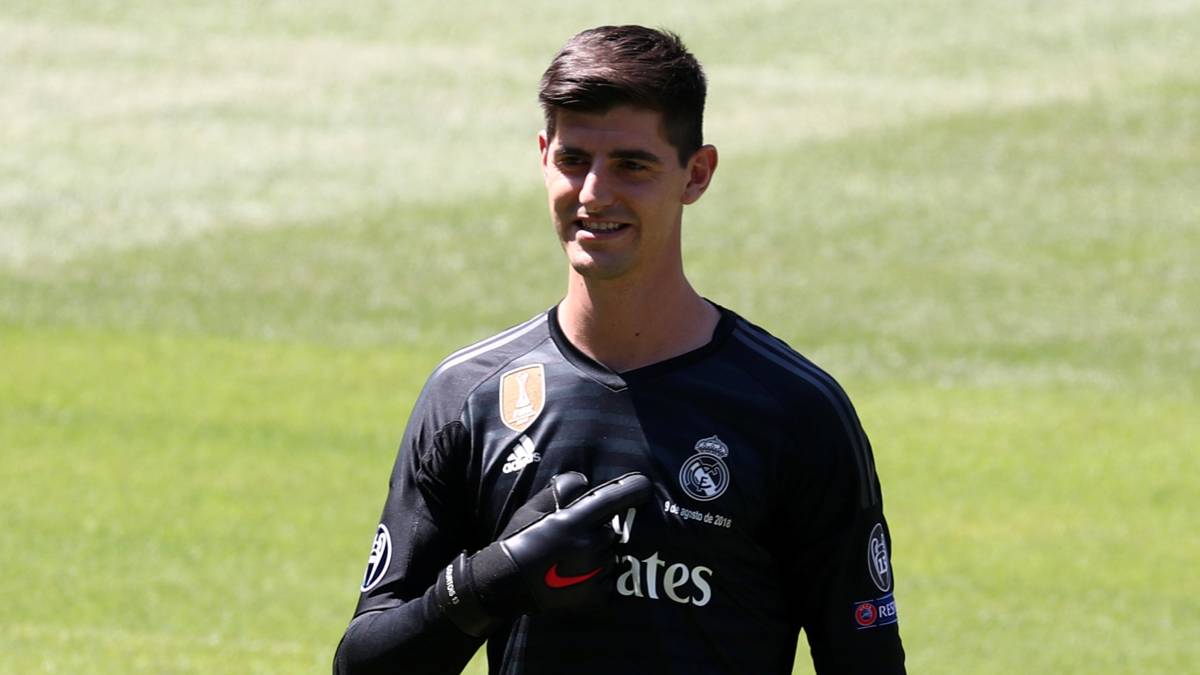 La presentación de Courtois con el Real Madrid en imágenes - AS.com