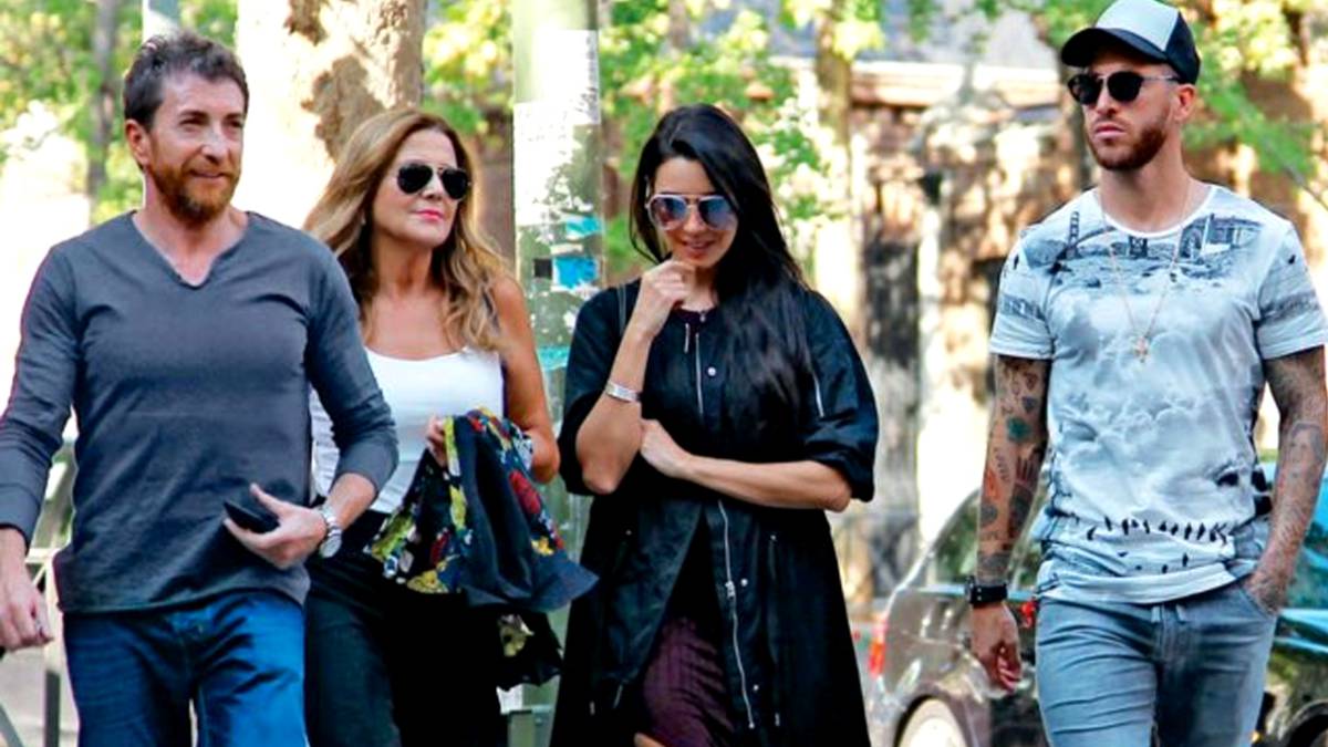 La cita de Ramos y Pilar Rubio con Pablo Motos y su mujer - AS.com